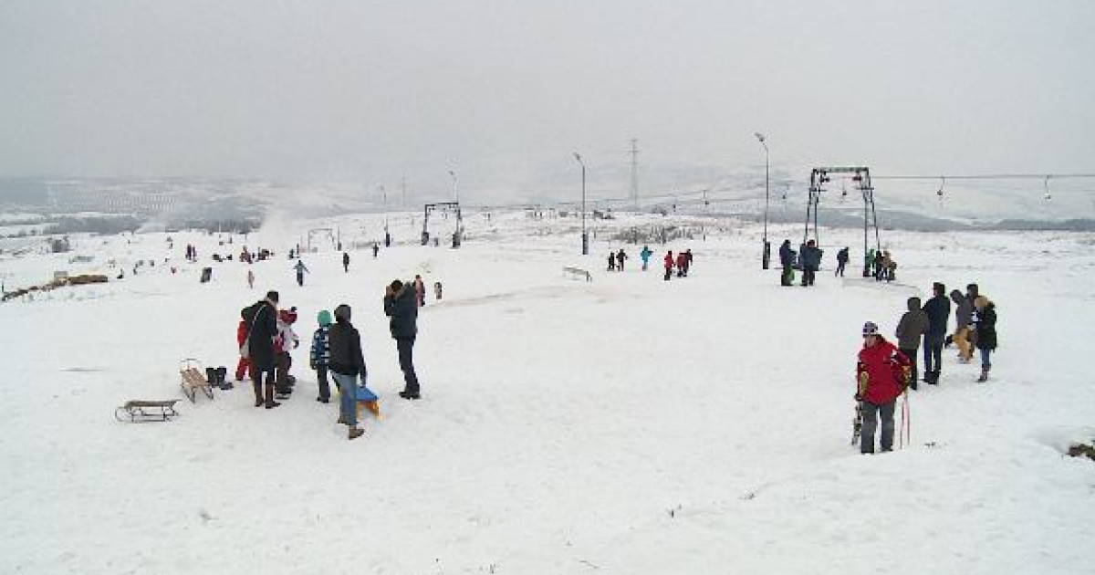 Liber la schi. Pârtia Feleacu a fost plină în prima zi din an | Digi24