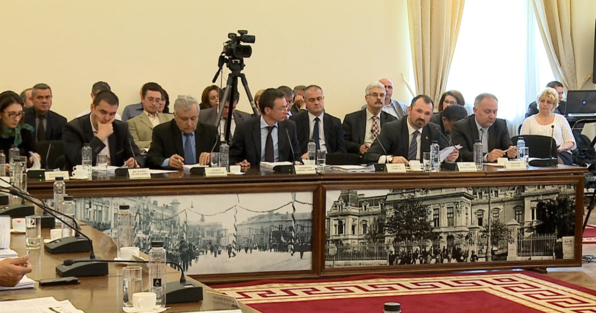 Viceprimar nou la Iaşi. Daniel Mătăsaru a fost ales cu 16 voturi din 22 ...