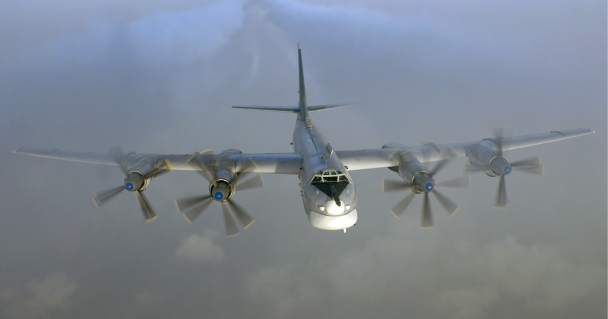 Avioane americane au interceptat bombardiere ruse în largul coastelor ...