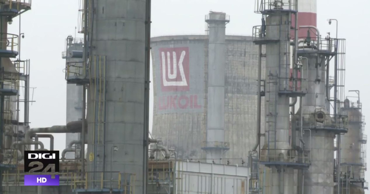 Petrotel Lukoil și Lukoil Europe Holdings Bvatrium Olanda, trimise în ...