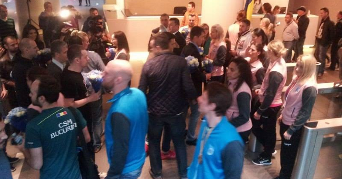 VIDEO. Campioanele Europei la handbal, la sediul Digi | Digi24