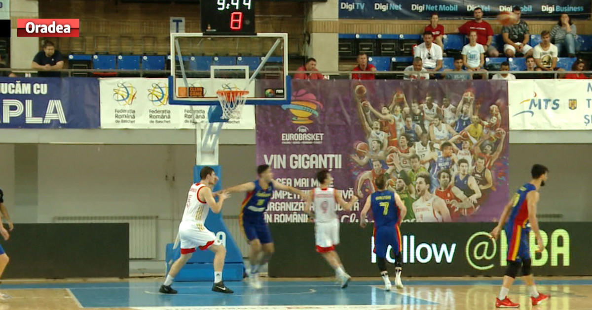 BASCHET. Trei jucători de la CSM Oradea, în lotul României pentru ...