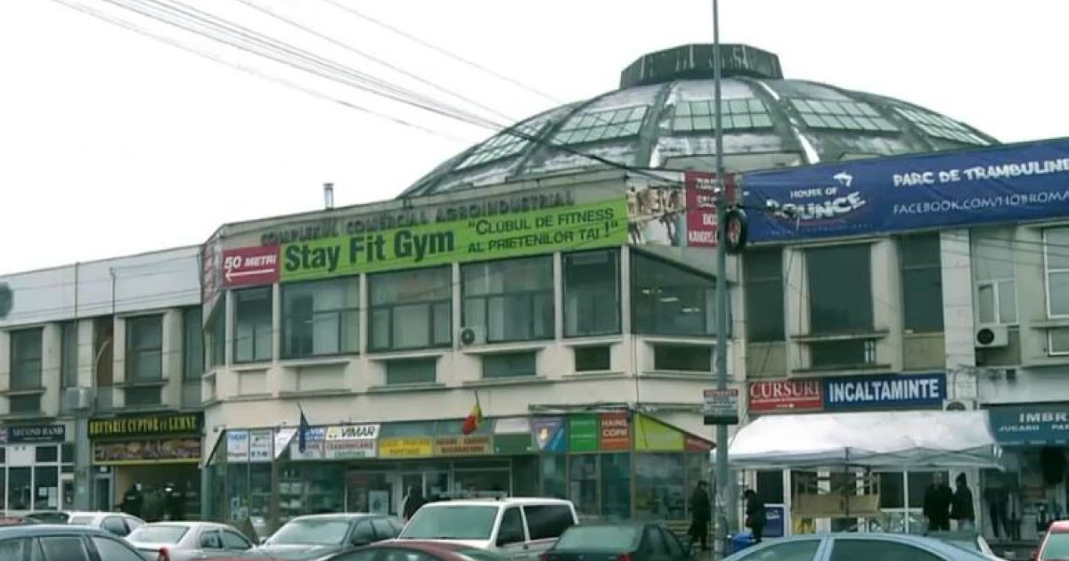 Primul „Circ al foamei” ridicat de regimul Ceauşescu în România este ...