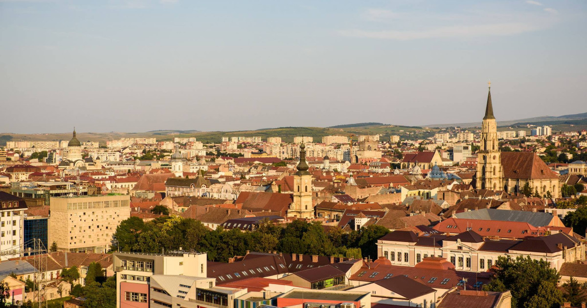 Prima stradă smart din România, amenajată în Cluj-Napoca | Digi24