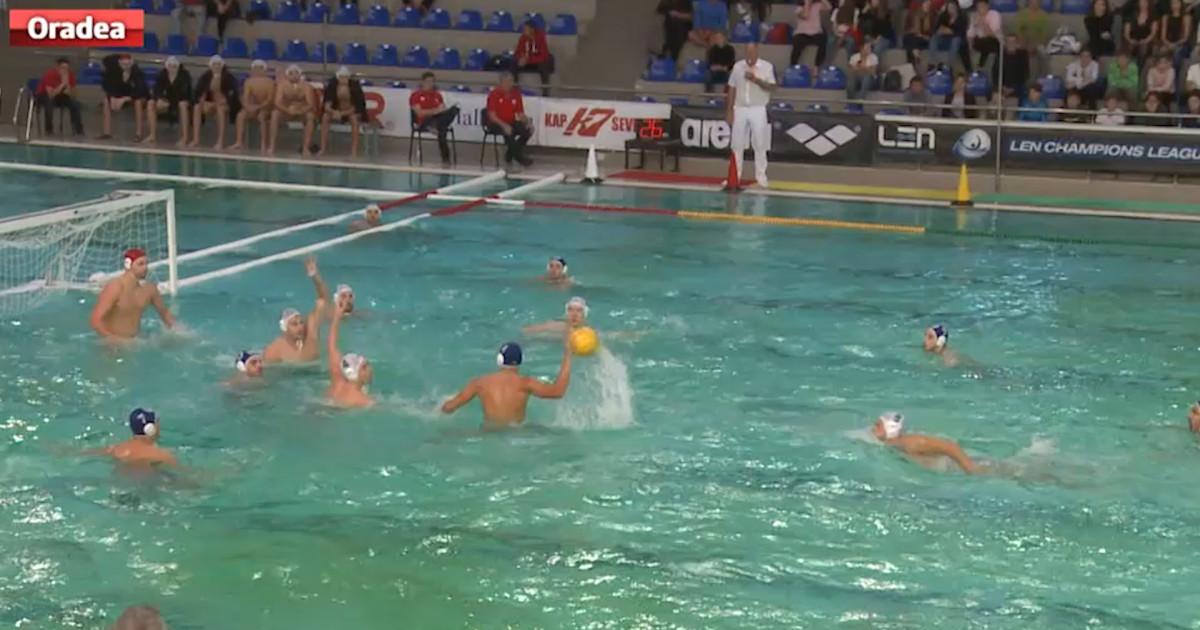 POLO. CSM Digi Oradea, victorii la scor cu Crişul | Digi24