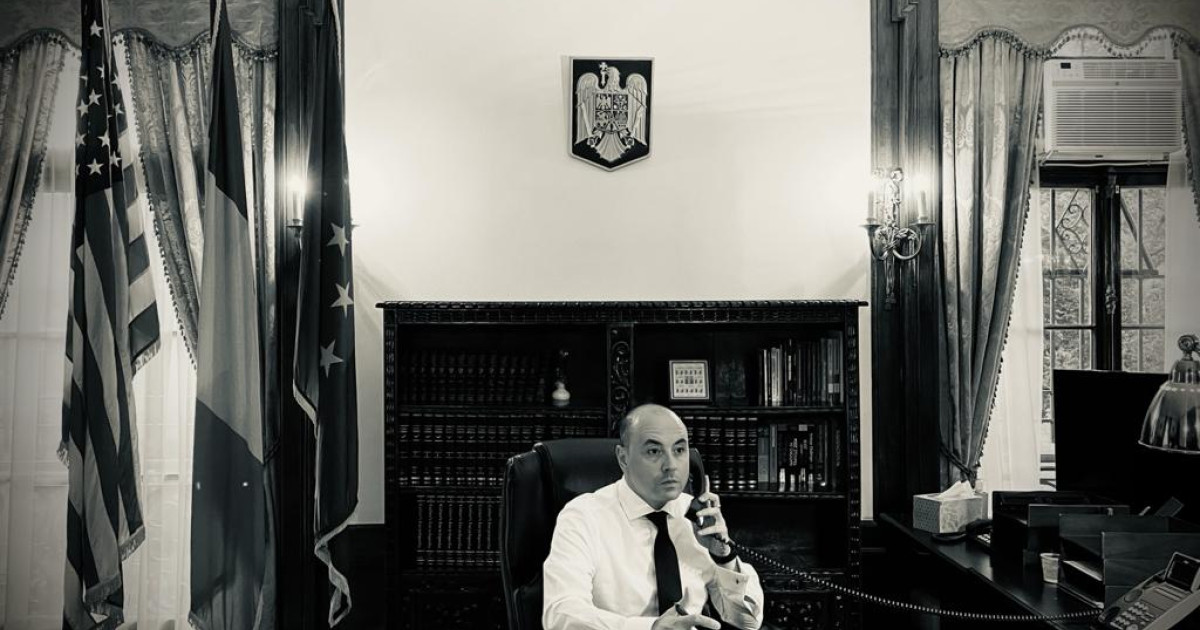 Istoricul Andrei Muraru a fost acreditat oficial de președintele Joe ...