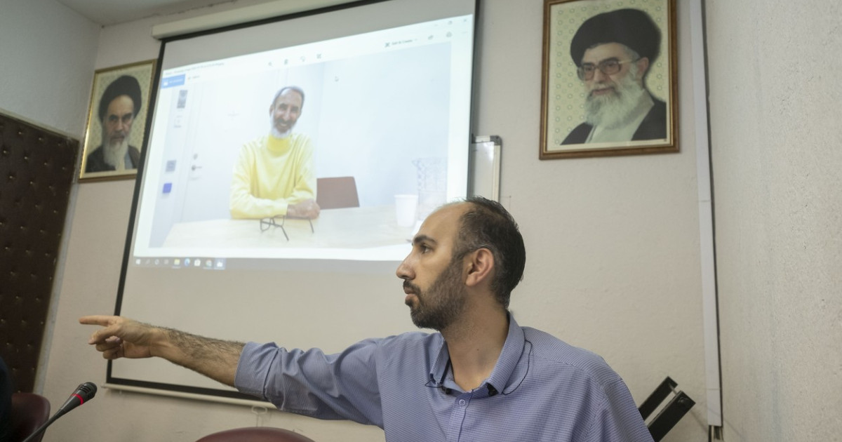Fostul oficial Hamid Nouri a fost condamnat la închisoare pe viaţă în ...