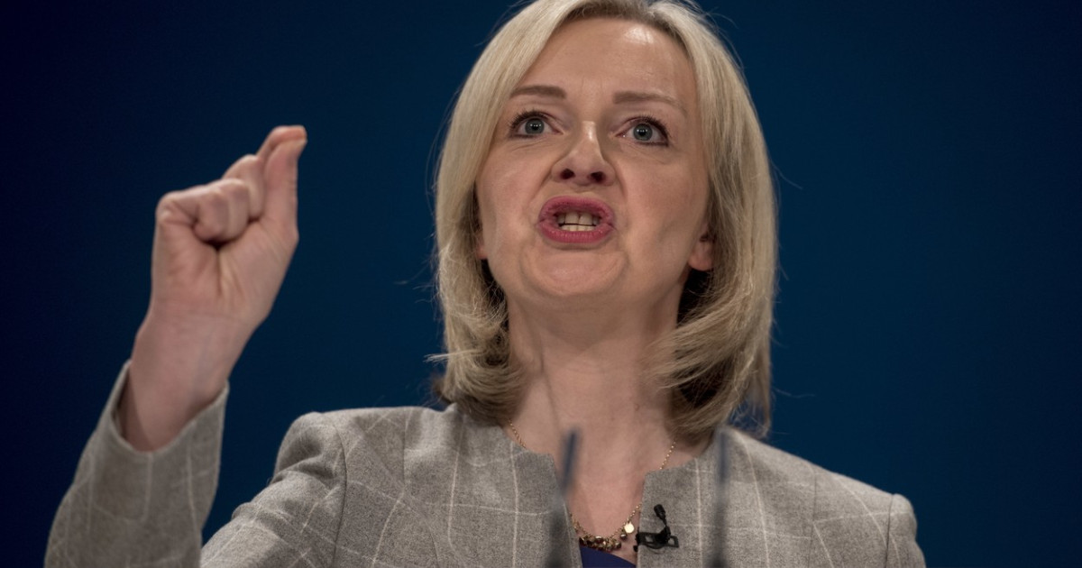 Liz Truss promite sprijin militar pentru Ucraina de 2,3 miliarde de ...