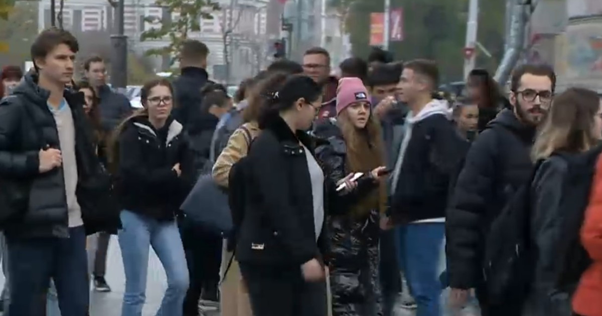 Care sunt prioritățile tinerilor din Generația Z: „Independența ...