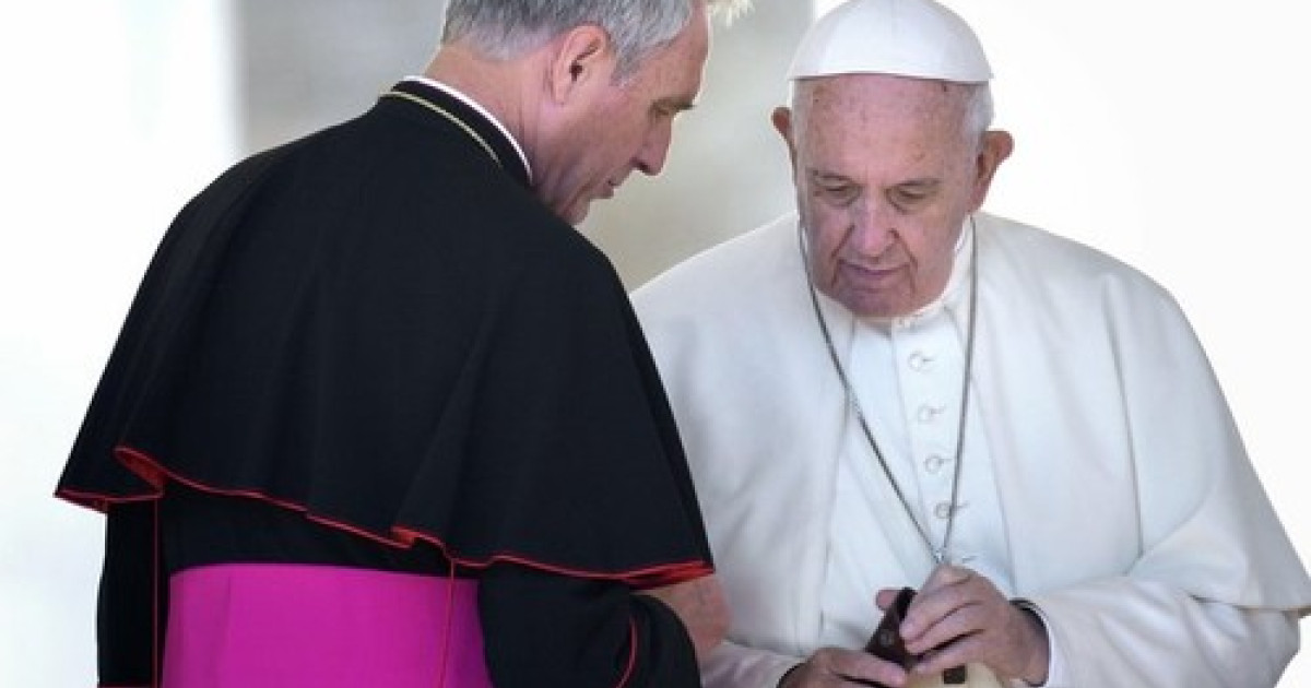 Discuții cu ușile închise la Vatican, după dezvăluirile celui mai bun ...