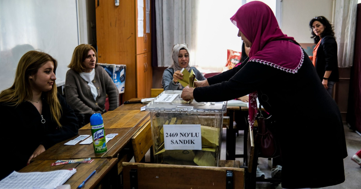 Prezența la alegerile din Turcia a fost de aproape 90%. Votul este ...