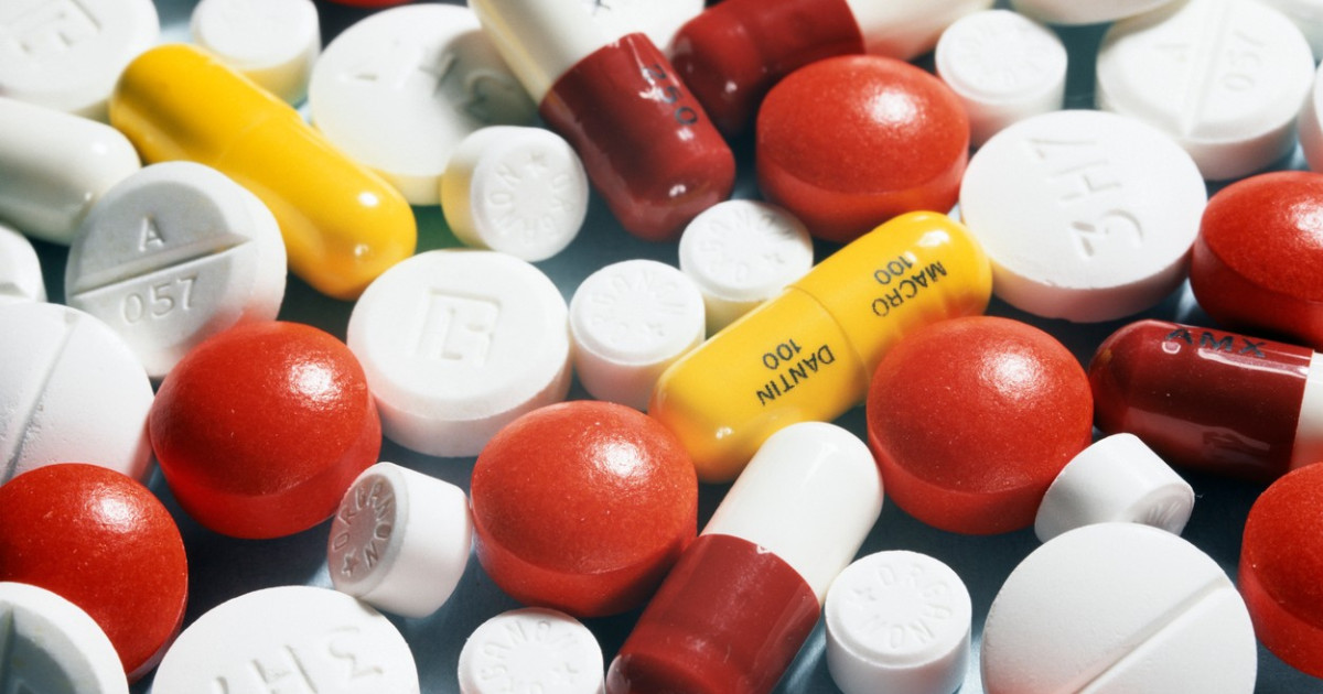 Descoperire revoluționară. Un nou antibiotic care ucide o superbacterie ...