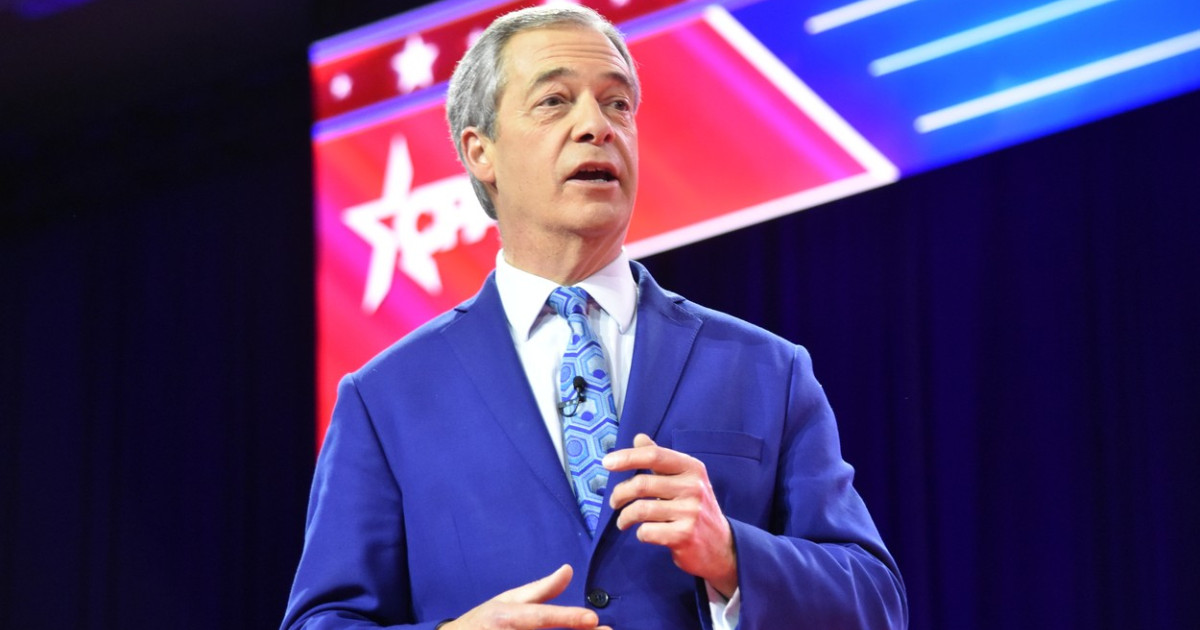 Banca bogaților i-a închis un cont bancar lui Nigel Farage, din lipsă ...