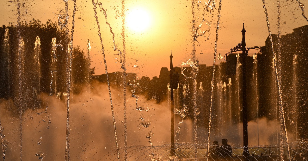 Al treilea val de caniculă în România. Climatolog: „Ar putea fi cea mai ...