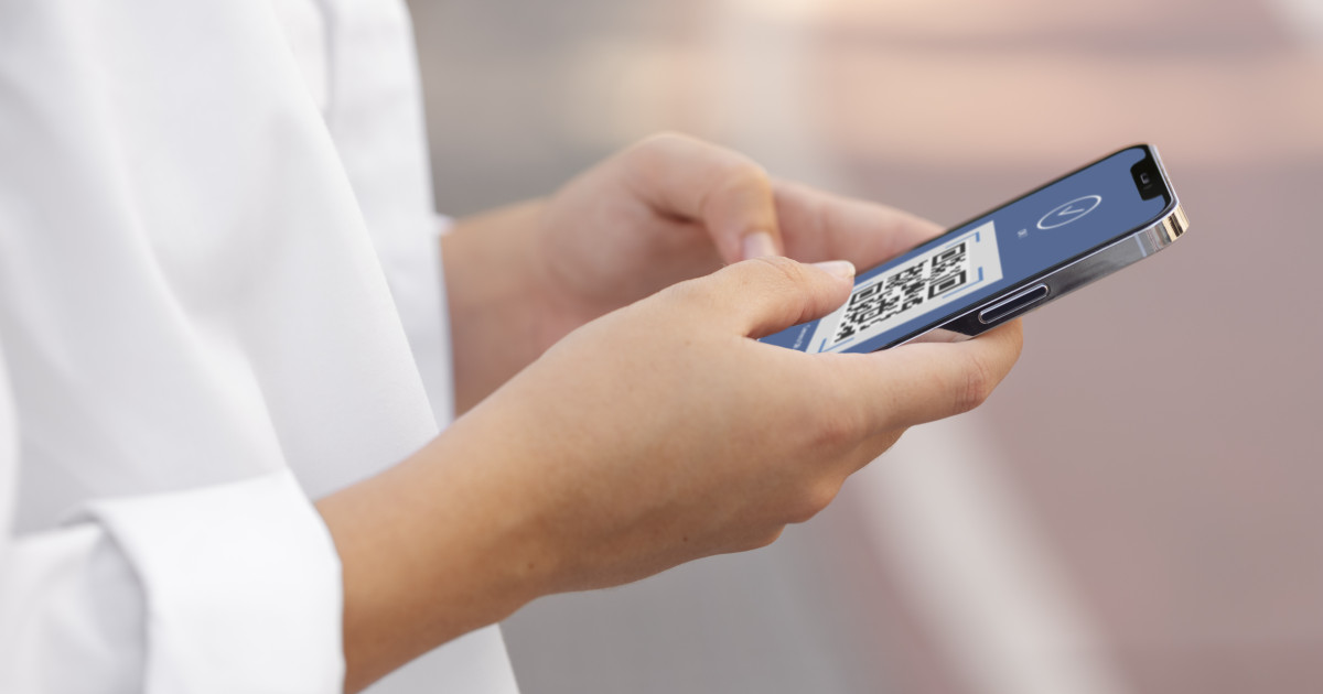 A apărut prima aplicație din România care permite persoanelor din azile ...