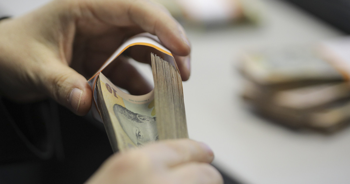 Acord în negocieri: Reducerea cu 5% a cheltuielilor din instituții. Ce ...