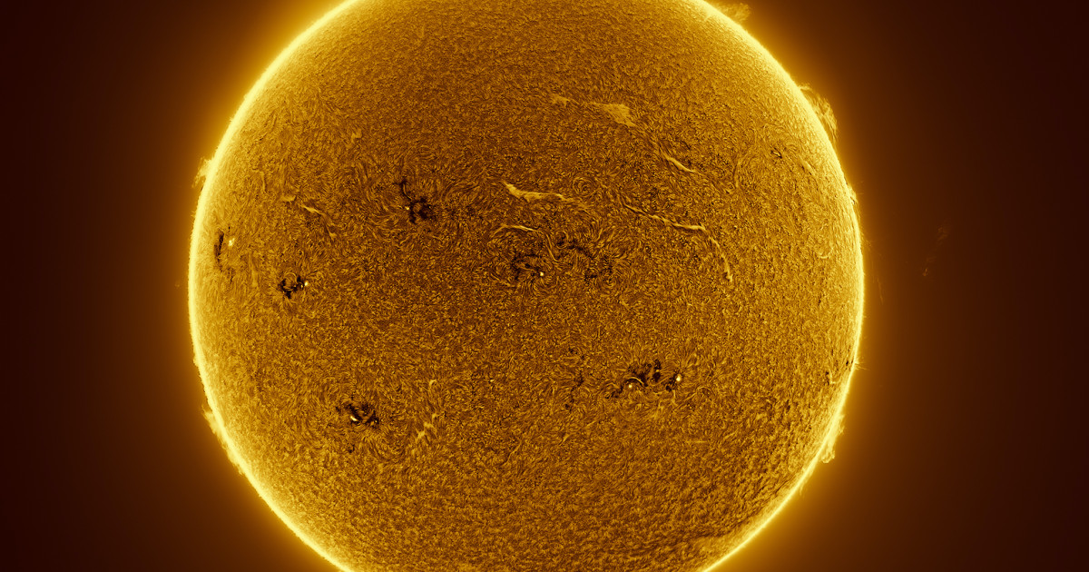 Cum arată erupțiile solare care au provocat aurora boreală în România ...
