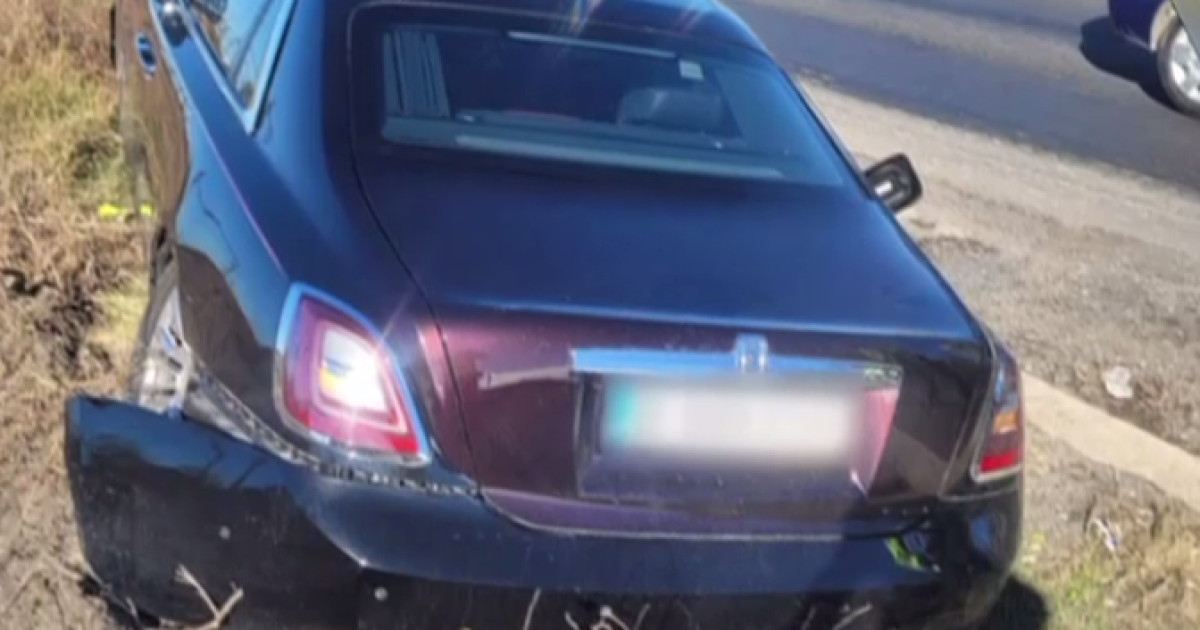 Becali s-a răzgândit: Acum spune că el conducea mașina când a avut loc ...