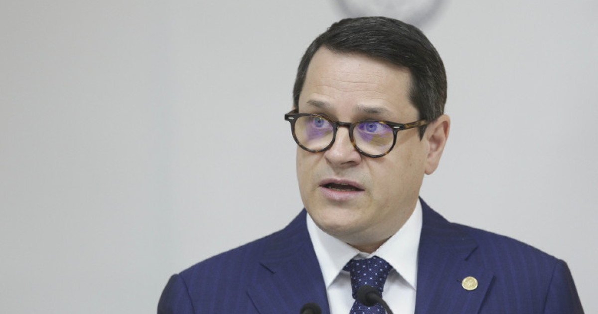 Eduard Hellvig: Anul acesta, Ziua Națională mă găsește reîntors la ...