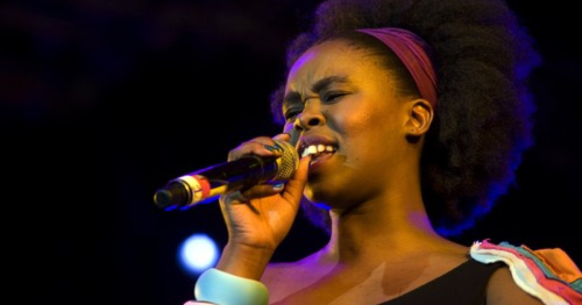 Zahara, un simbol al muzicii sud-africane, a murit la vârsta de 36 de ...