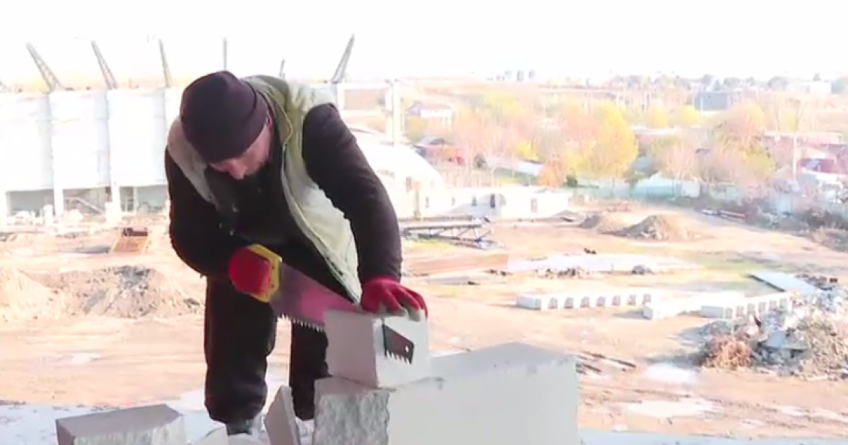 Statul la stat. Stadionul din Alexandria, unul dintre proiectele ...