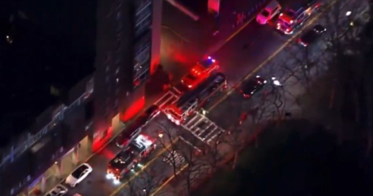 Panică în New York după o serie de explozii în Manhattan. Elicopterele ...