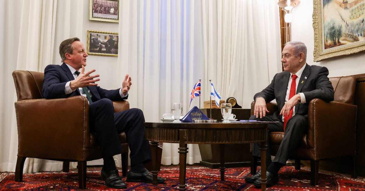 David Cameron i-a cerut lui Netanyahu să accepte soluţia cu două state ...