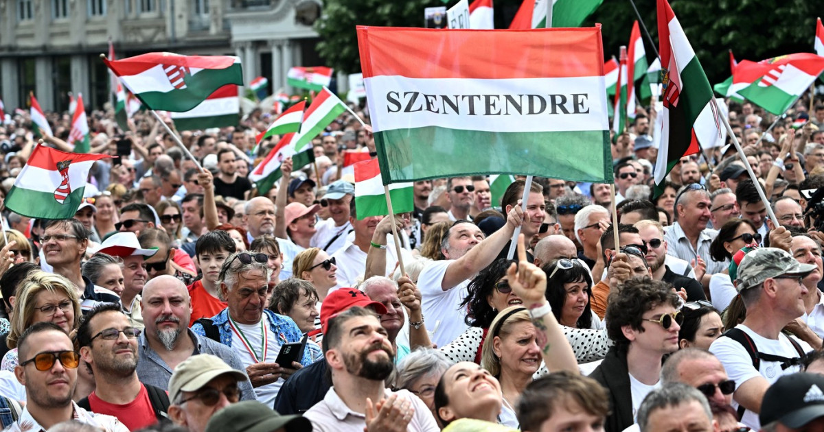 Cel mai puternic rival al lui Viktor Orban scoate mii de unguri în ...