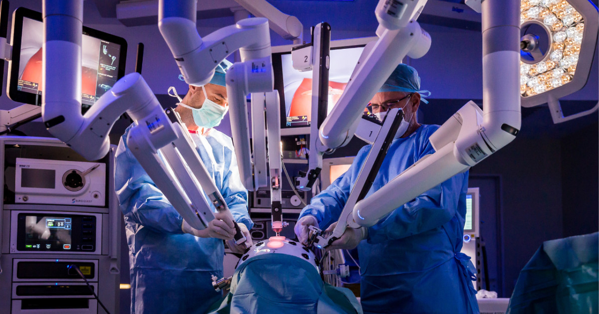 Herniile inghinale, tratate cu precizie extraordinară și recuperare ...