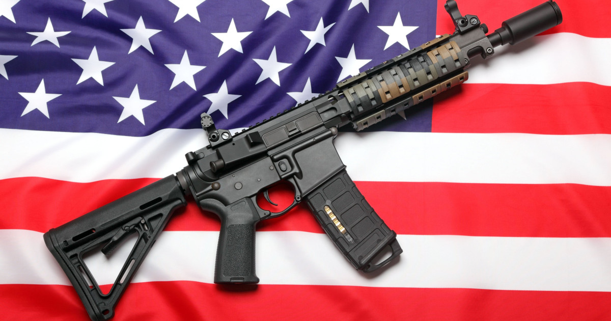 Cea mai iubită armă a Americii. Portretul carabinei de asalt AR-15 ...
