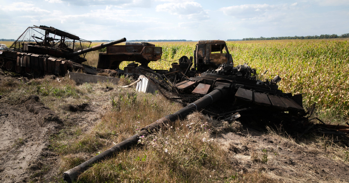 General american: Armata rusă „se chinuie serios” să facă față ...