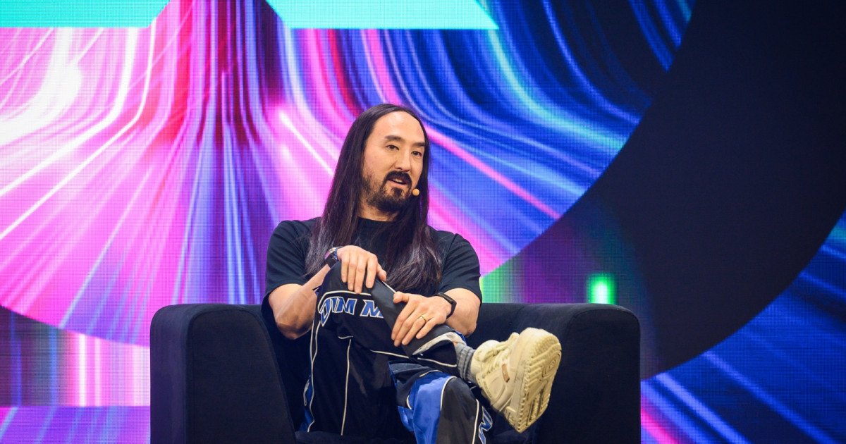 Steve Aoki revine în România pentru evenimentul IQOS | Digi24