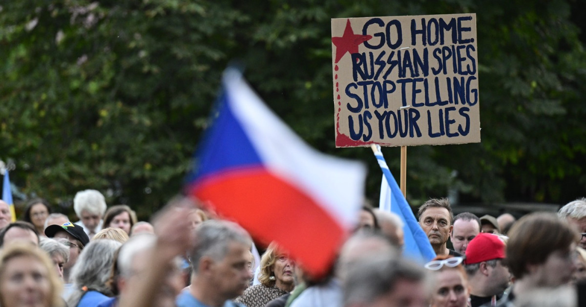 Agenții de informații ruși, țintiți de UE cu sancțiuni pentru că au ...