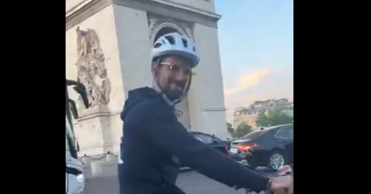 Novak Djokovici, plimbare cu bicicleta prin Paris, în plin turneu. „Te ...