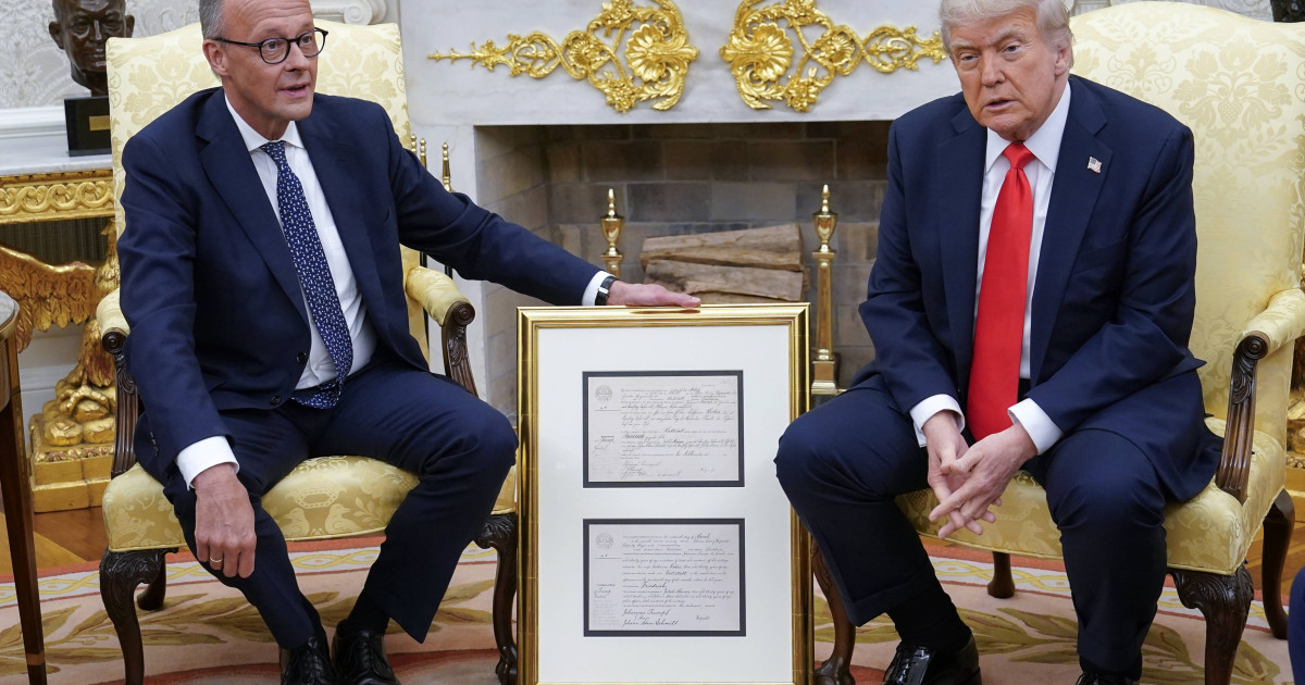 Friedrich Merz i-a făcut cadou lui Trump certificatul de naștere al ...