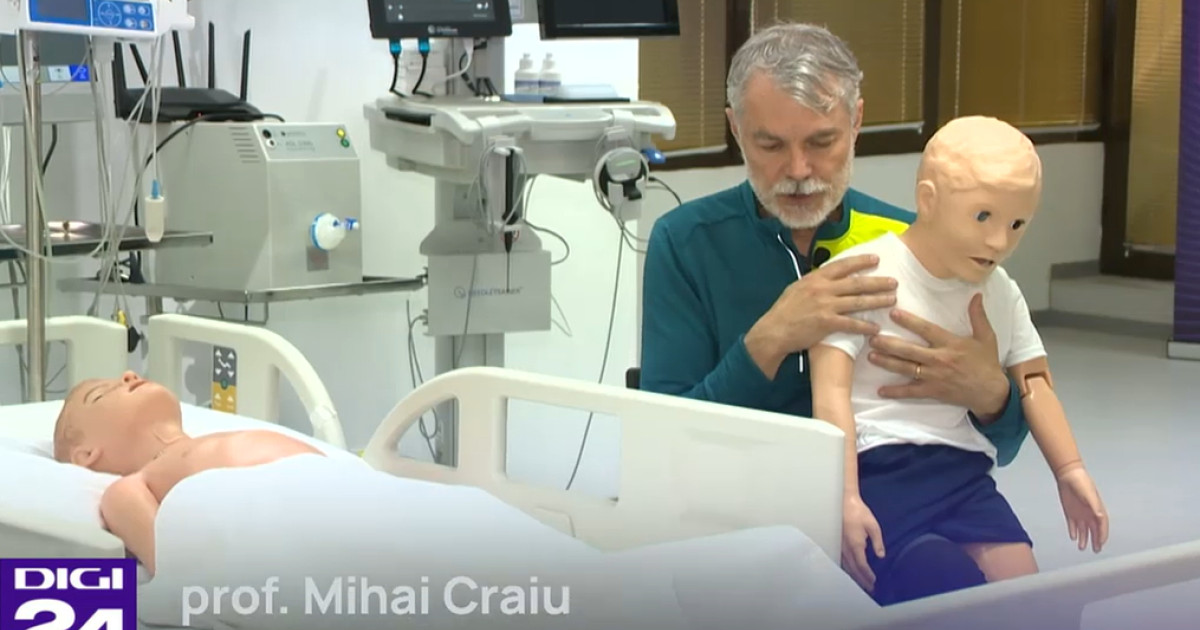 Fii salvator. Prim ajutor în cazul unui copil școlar care s-a înecat ...