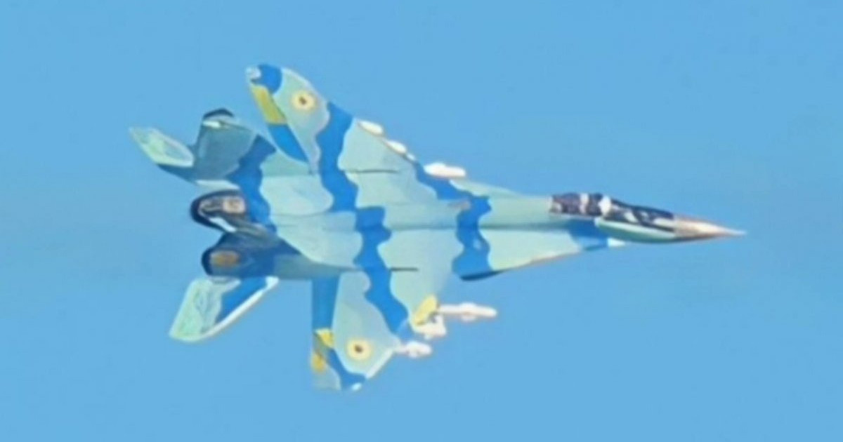 Apariție surpriză pe cerul Ucrainei: avion MiG-29 cu însemne ucrainene ...
