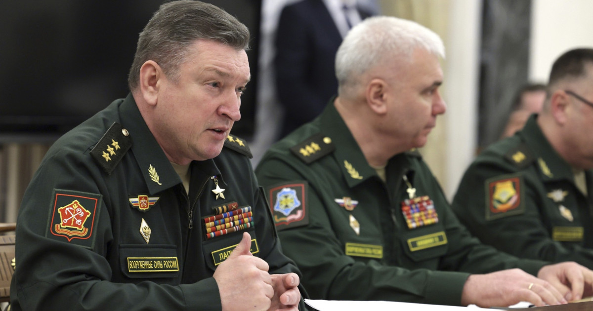 Generalul rus Alexander Lapin, care a luptat pe frontul din Ucraina, a ...