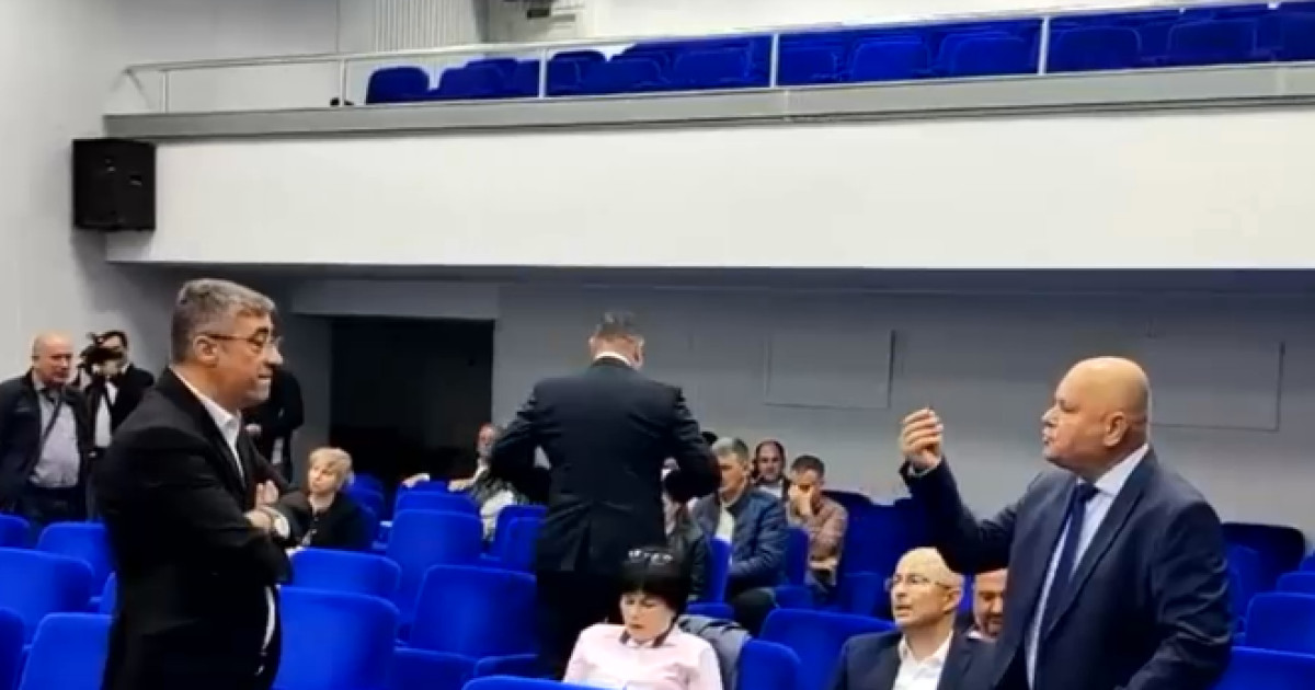 Ceartă între doi lideri PSD-PNL din Brăila: „Zât să-i spui lui mă-ta ...