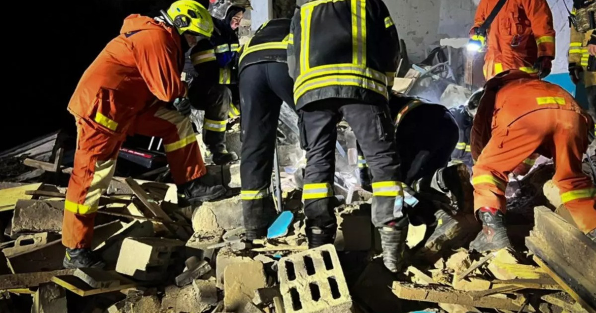 Zone din capitala Ucrainei au rămas fără curent şi apă, în urma unui ...