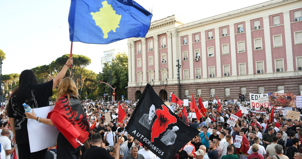 Protestele din Albania împotriva complexului turistic de lux