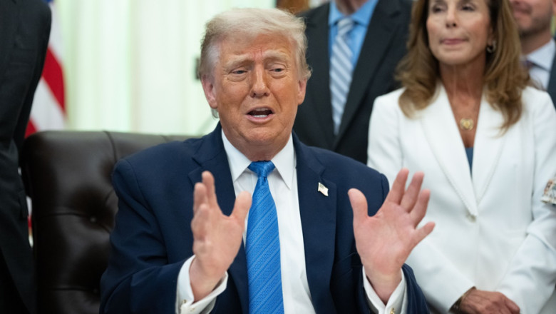 Trump afirmă că SUA au transportat în secret milioane de barili de ...