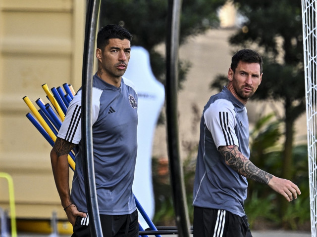 Galerie Foto | Leo Messi și Luis Suarez, din nou colegi! Primele ...