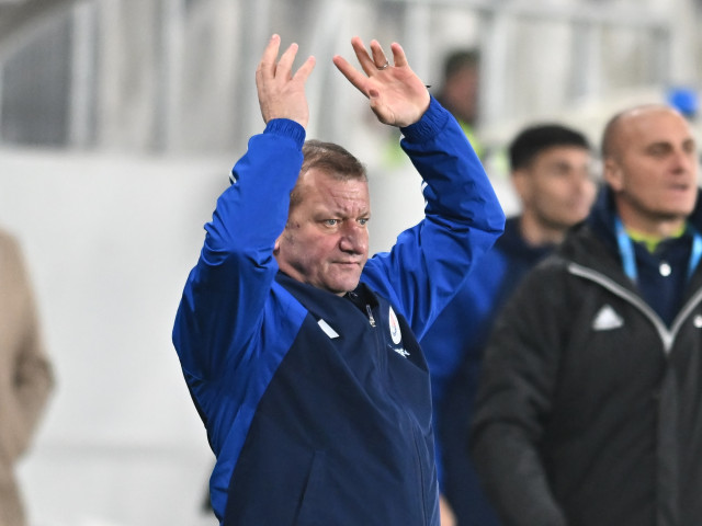 De ce nu s-a prezentat, de fapt, Dorinel Munteanu la flash-interviu după ce a fost eliminat în ...