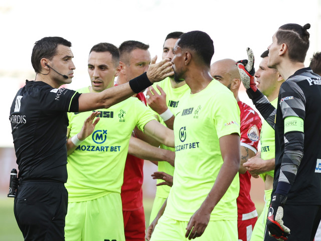 Exclusiv | Ilie Dumitrescu face scut în jurul lui Ovidiu Hațegan: ”Cel ...