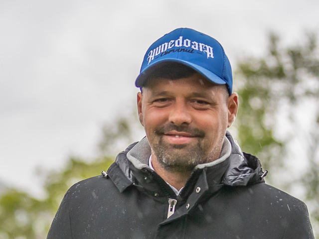 Exclusiv | Florin Maxim nu-i lasă pe jucătorii de la Corvinul să bea ...