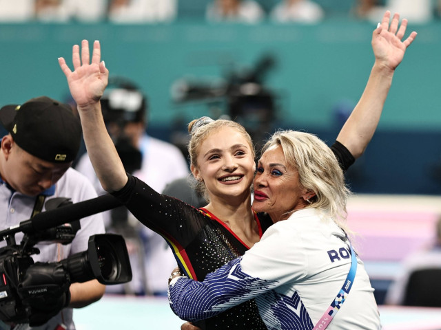 GALERIE FOTO: Camelia Voinea, prima reacție după apariția filmărilor în ...