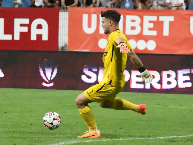 Robert Popa a explicat cum a apărat penalty-ul executat de Alexandru Băluță: ”Era nămol”