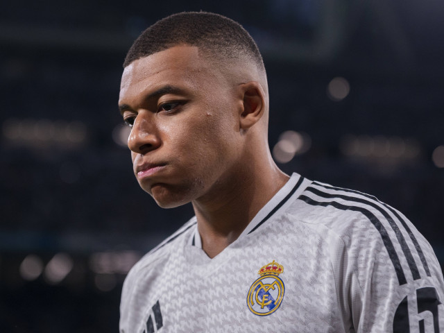 Oficial | Kylian Mbappe, OUT! Cât timp lipsește starul celor de la Real ...