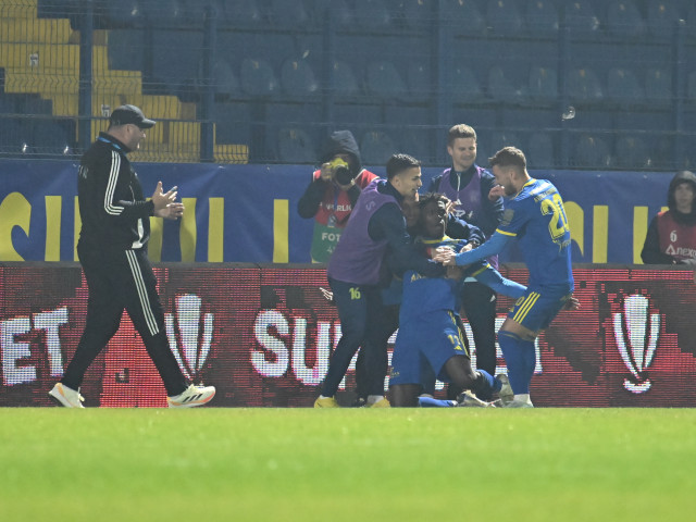 Gigi Becali forțează transferul lui Jordan Gele: 200.000€ + Un jucător ...